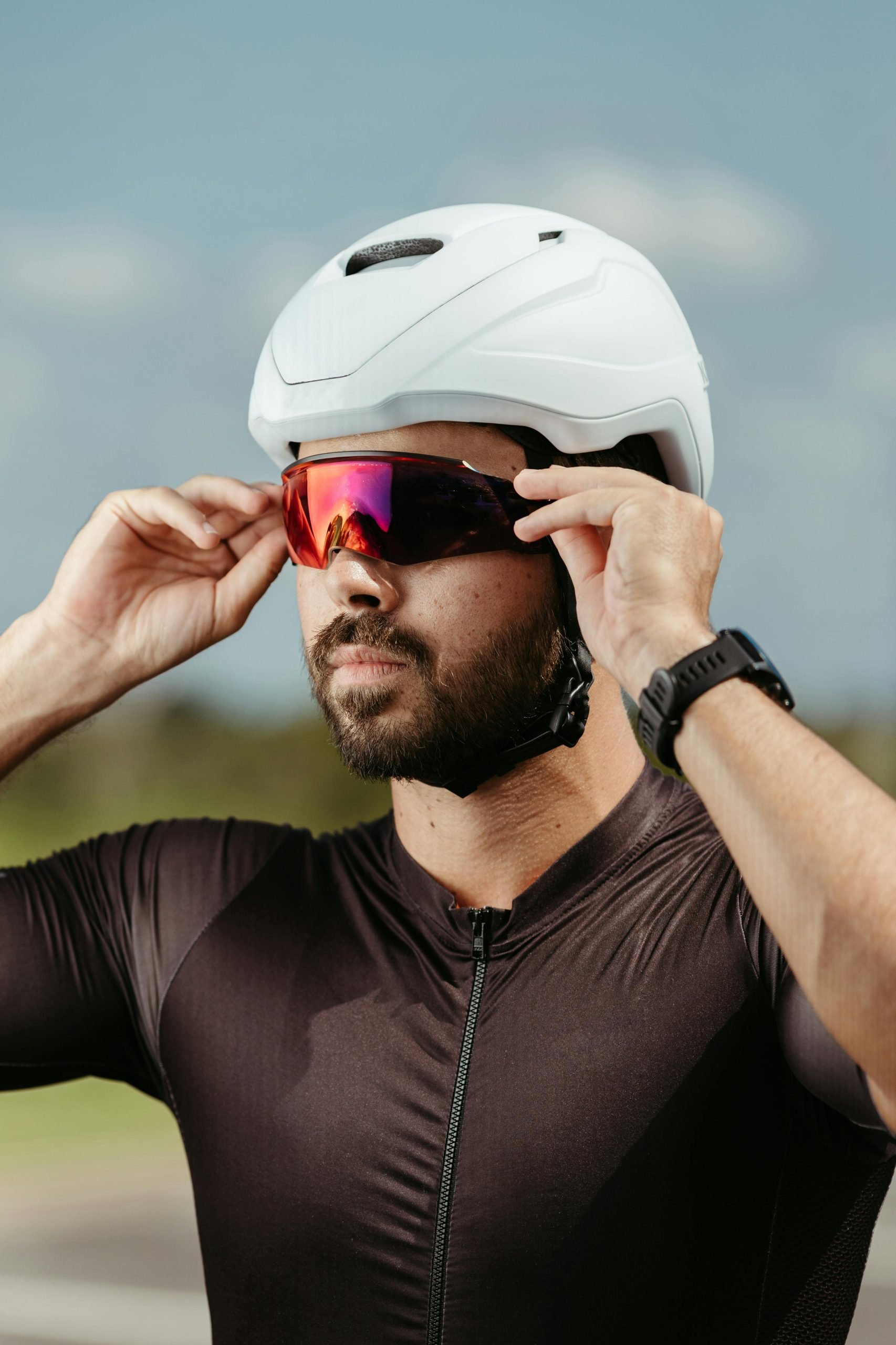 Casque vélo : sécurité et confort pour tous les cyclistes - Golf Saint ...